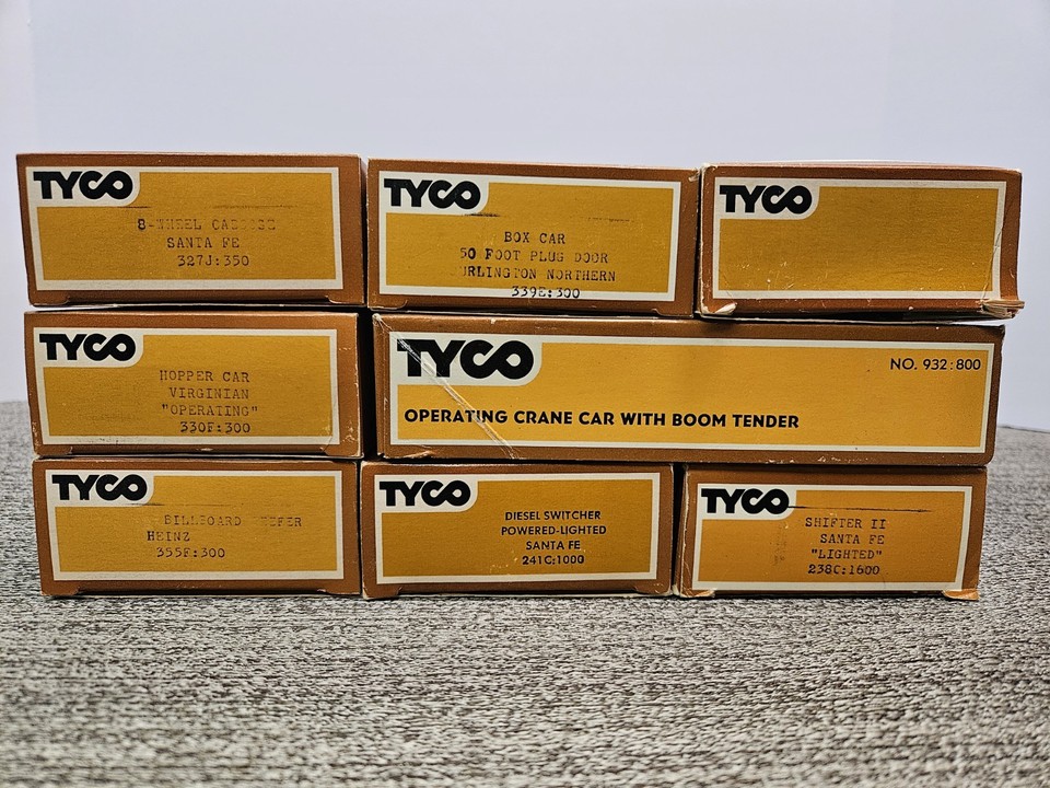 Vtg 1972 Tyco Train Set ( Shifter Action Freight Set) In Excellent ...