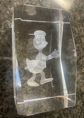 Disney DONALD DUCK 3D Laser Etched Crystal Glass Cube Paper Weight | eBay