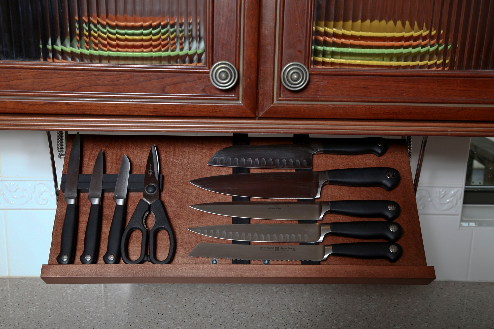 Drop Block Under Cabinet Knife Storage Rack - Large, Cherry ...