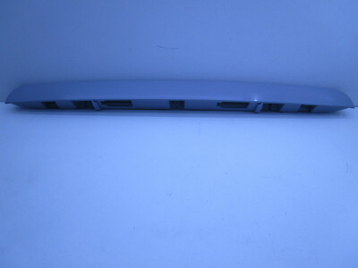 HOLDEN COMMODORE VE UTE TAILGATE NUMBER PLATE LIGHT GARNISH MOULD ...