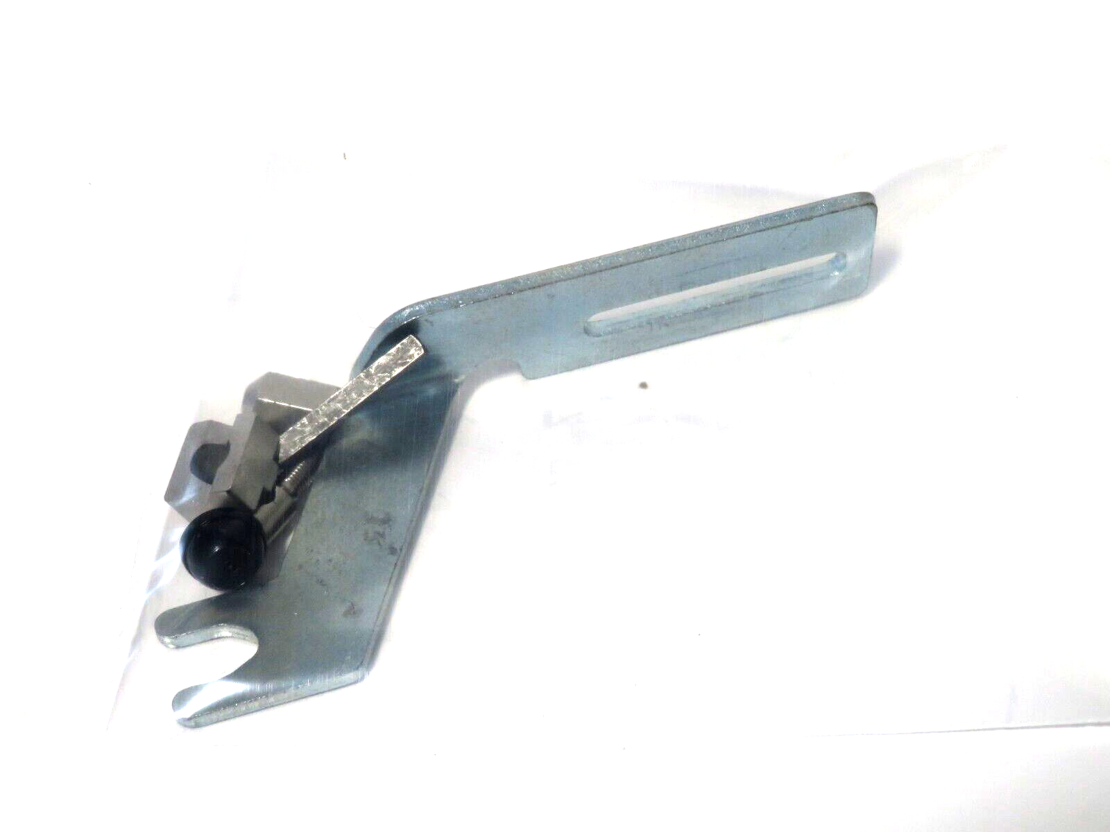 Fisher 3582 Pneumatic Positioner 3-15PSI w/ 67CFR-362 And Feedback Arm ...