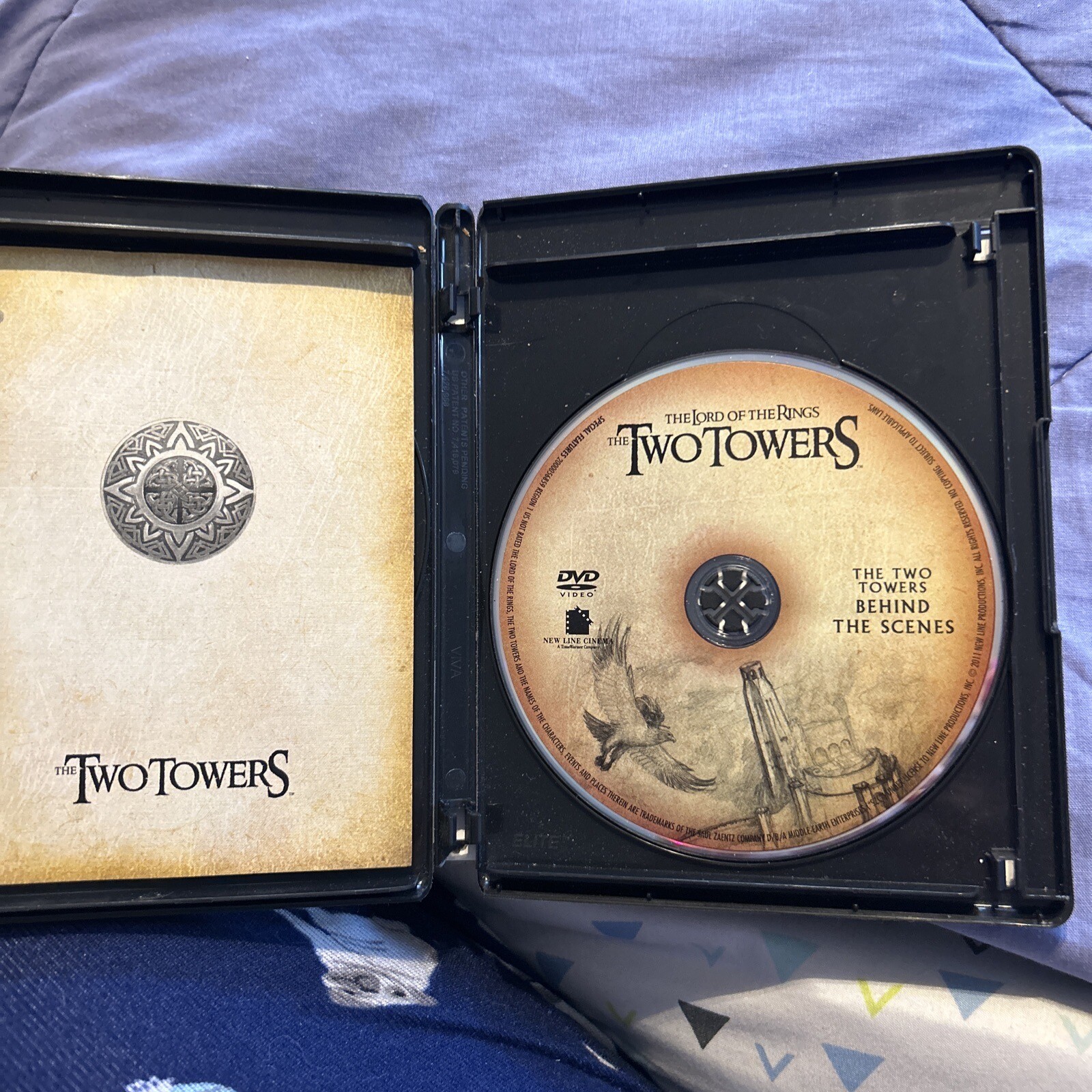 The Lord of the Rings: The Two Towers (DVD, 2003, 4-Disc Set, Platinum ...