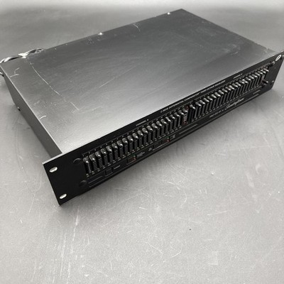 Soundcraftsmen Pro-EQ 44 C-Mos Differential/Comparator Third-Octave ...