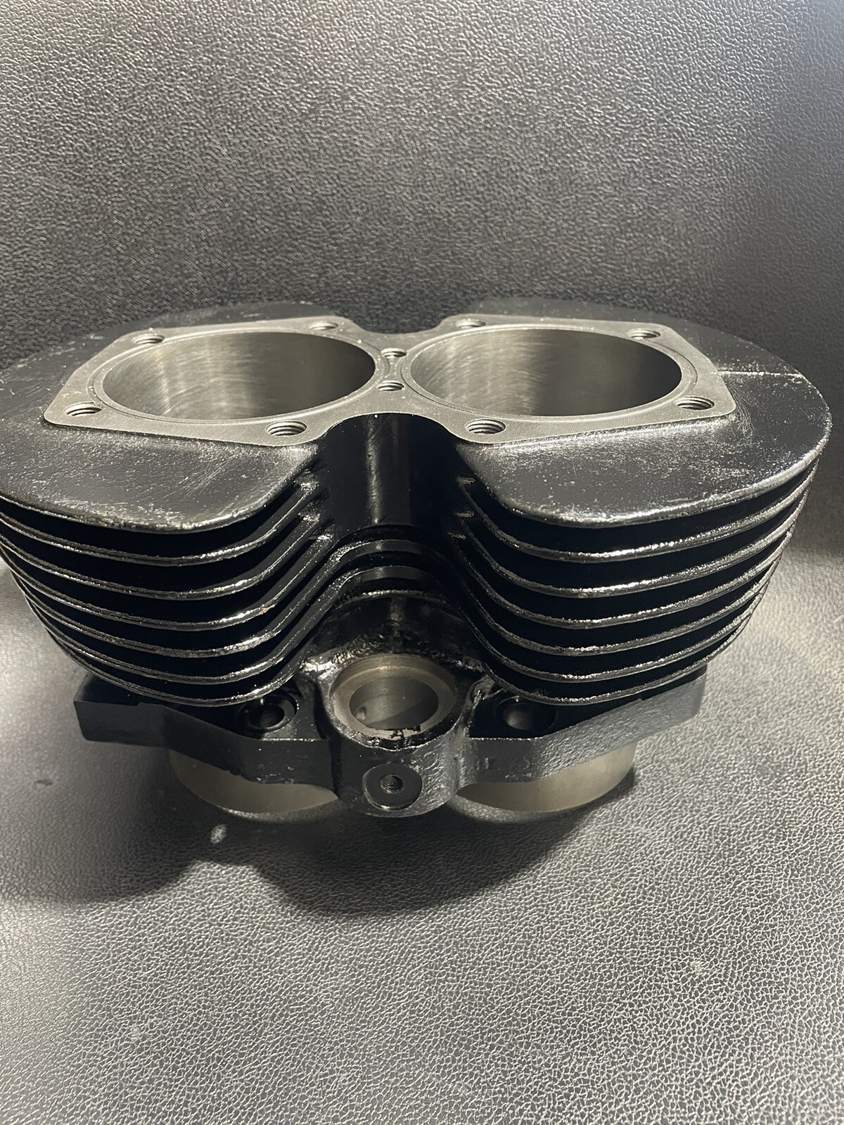 Triumph 71-4005 Cylinder Barrel 10 Stud With Oil Hole 40 Draganfly ...