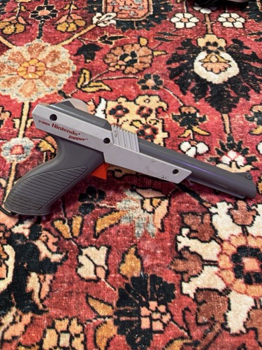 Original Nintendo NES-005 Grey Gray Zapper Light Gun Controller OEM ...