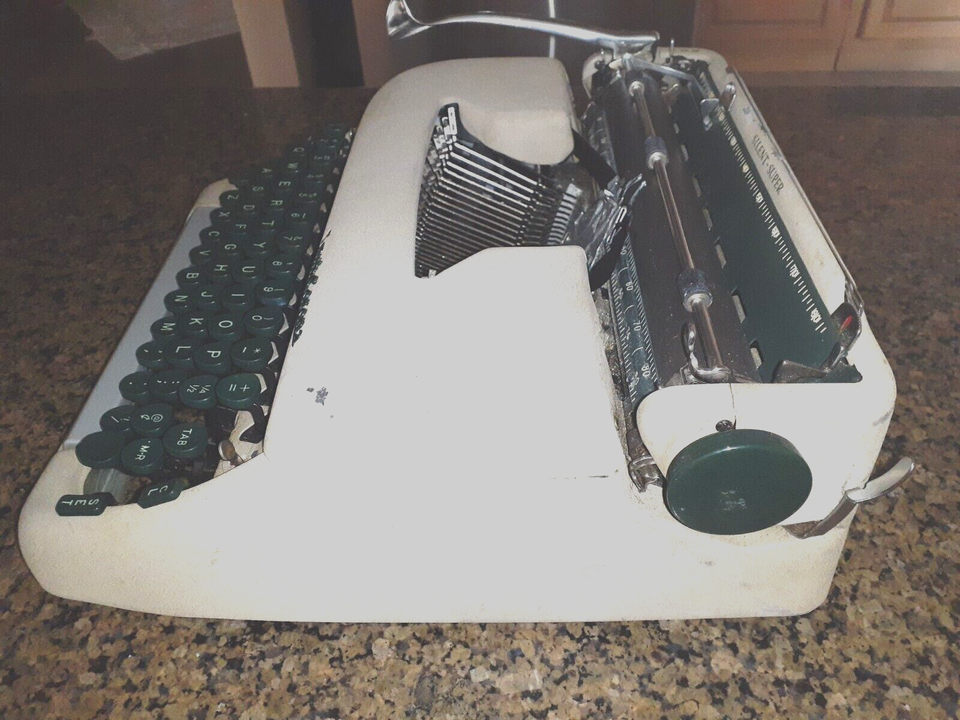 1950's SMITH CORONA Silent Supper Green Keys Typewriter & Case Vintage ...