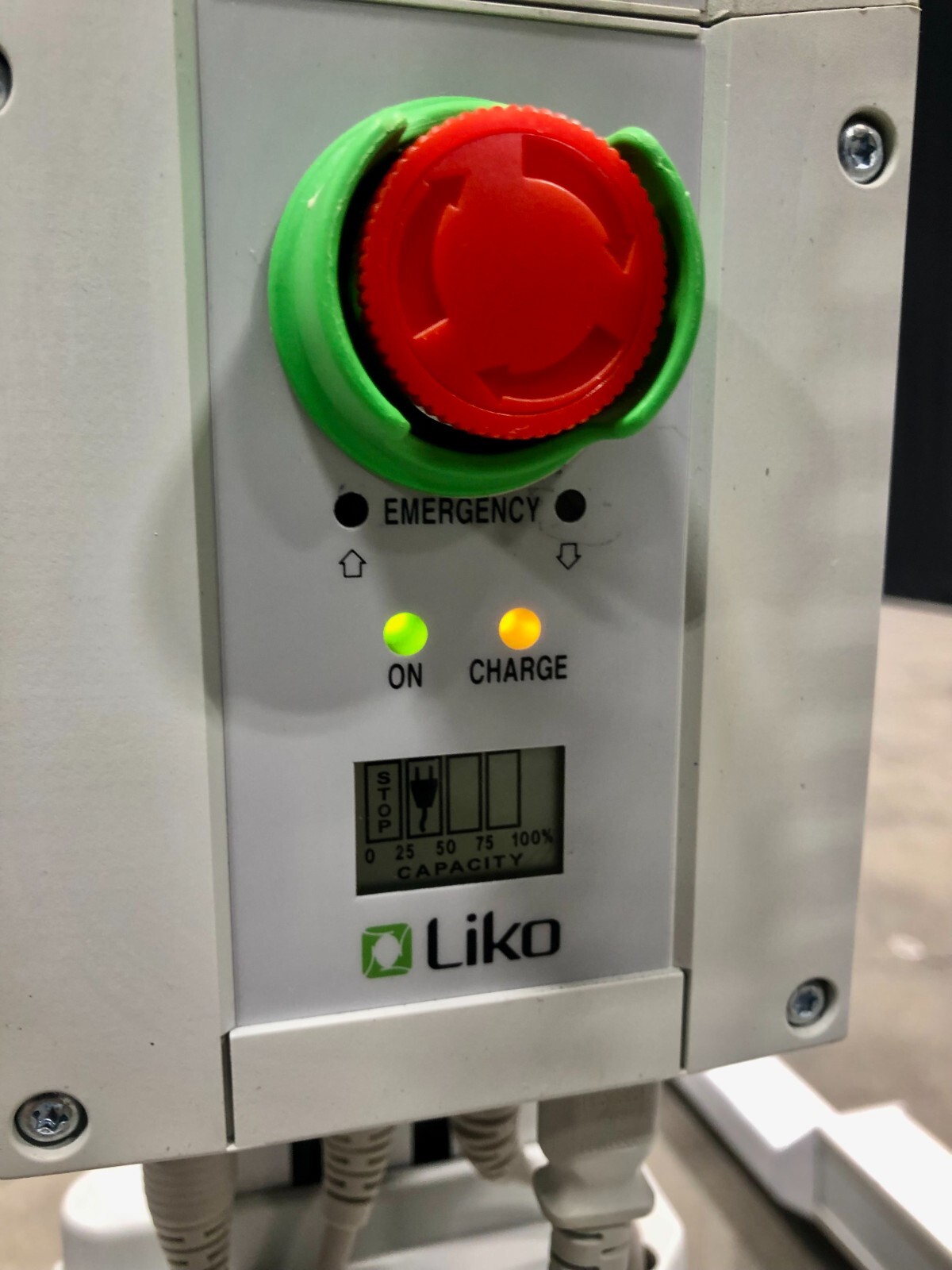 LIKO GOLVO 7007 ES MOBILE POWER PATIENT LIFT, battery Charger & NEW ...