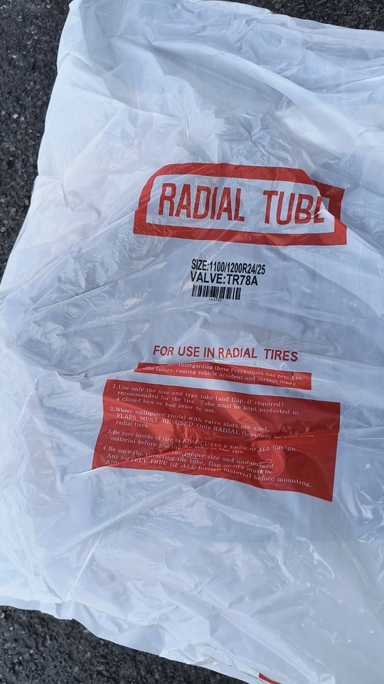 Huge Tube Tire Truck 1100 1200 R24 R25 Trailer Tubing Rafting Pool Snow ...