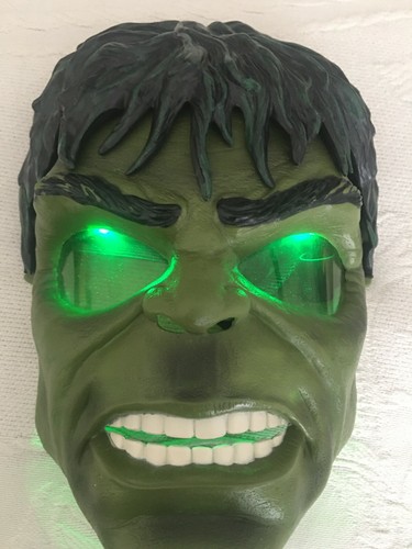 The Incredible Hulk Power Glow Mask - Gem