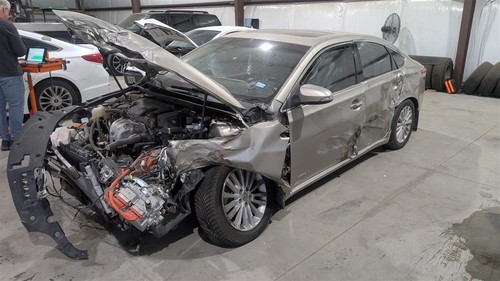 Passenger Front Spindle/Knuckle VIN D 5th Digit Hybrid Fits 05-18 ...