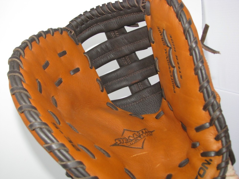 Easton "Stealth Ideal Fit" S-32 Leather Baseball Glove First Base LHT ...