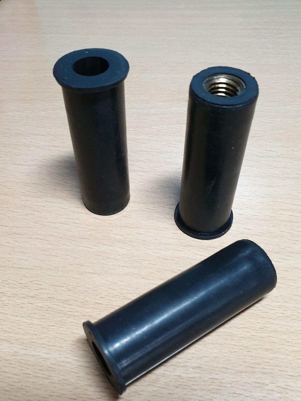 RUBBER WELL NUTS, RIVET RUB NUT, CAVITY/FAIRING FIXINGS M10 x 55 | eBay UK