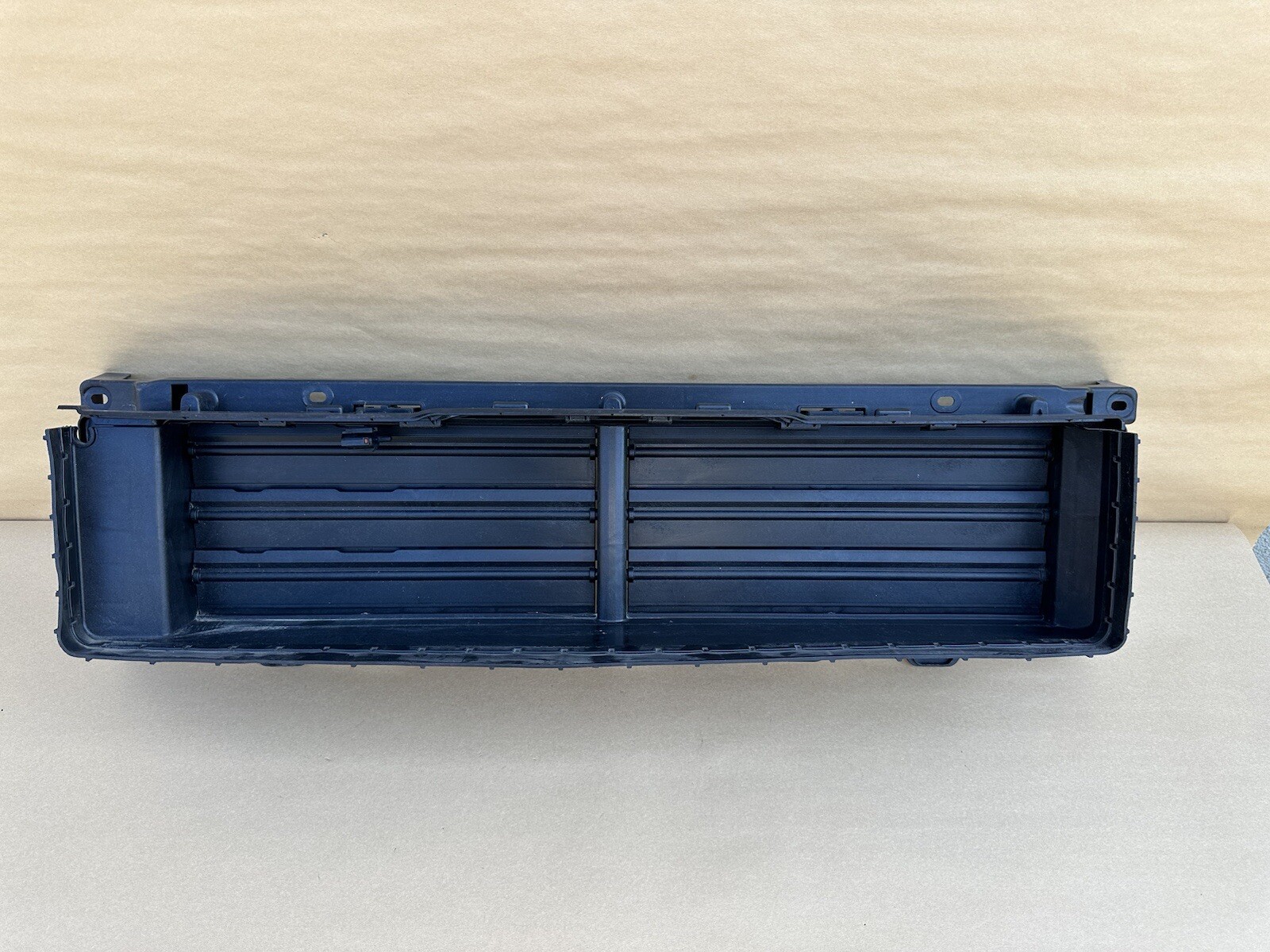 2020-2021 KIA Niro EV Active Air Shutter Lower Flap Duct Deflector ...