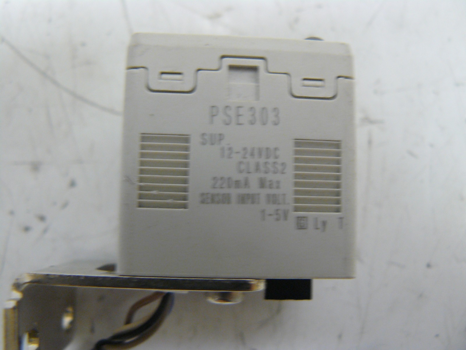 SMC PSE303 Low Differential Pressure Sensor Assembly PSE550 for sale ...