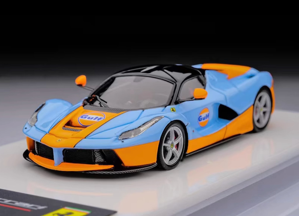 Ferrari Laferrari Naranja