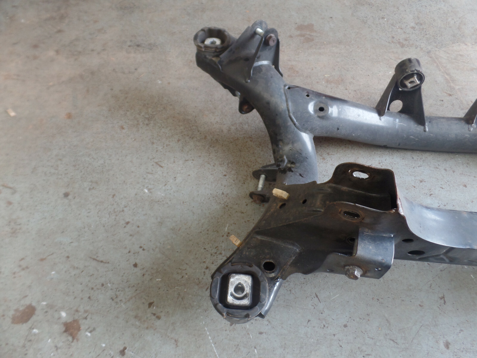 GENUINE BMW F20 F30 F32 1 2 Series Rear Subframe Carrier 6851656 | eBay UK