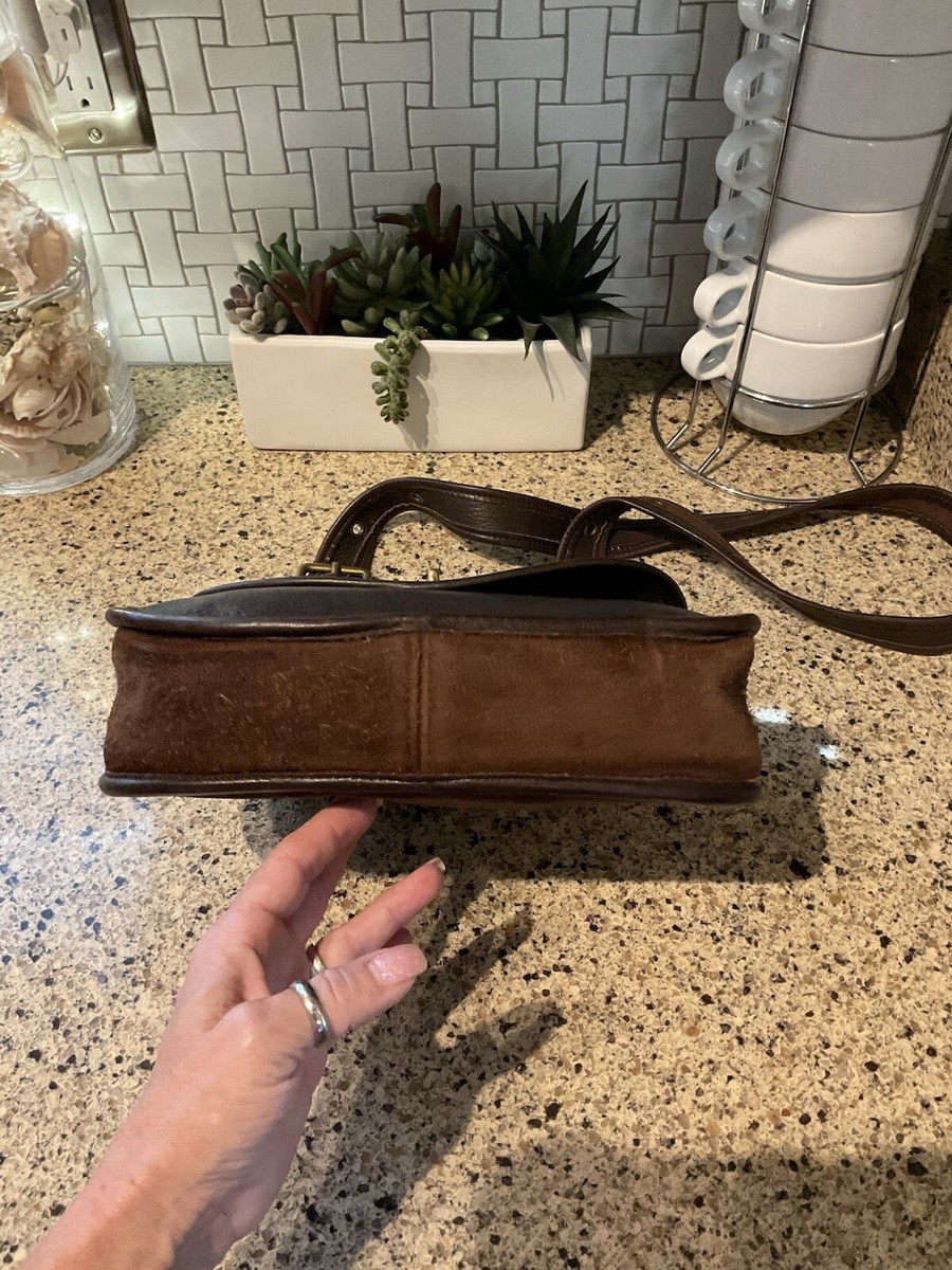 Vintage Coach Berkeley Saddle Bag Purse Glovetanned Leather Vintage Coach Berkeley Saddle Bag Purse Glovetanned Leather