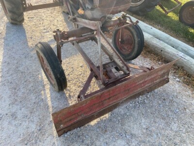 Tractor Parts - Farmall Cub Tractor