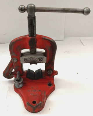 Vises - Bench Yoke