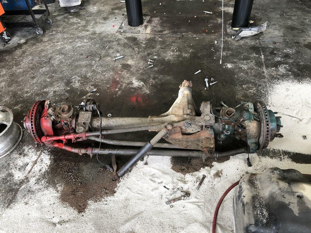 2012 Ford F250 Front Axle 05 12 Ford F250 F350 Super Duty 4X4 DANA 60
