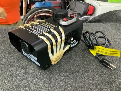 GEMMY The Fog Machine Skeleton Hands Electric Fogger Model No. 223727 ...