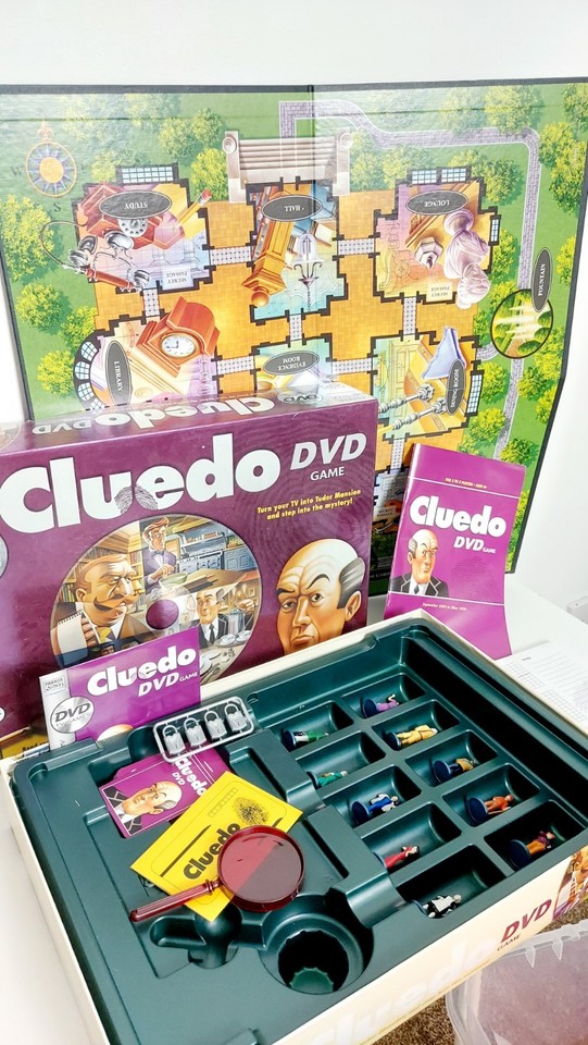 Cluedo DVD Game 2005 Parker Hasbro Games (8yrs+) Family Game Night ...