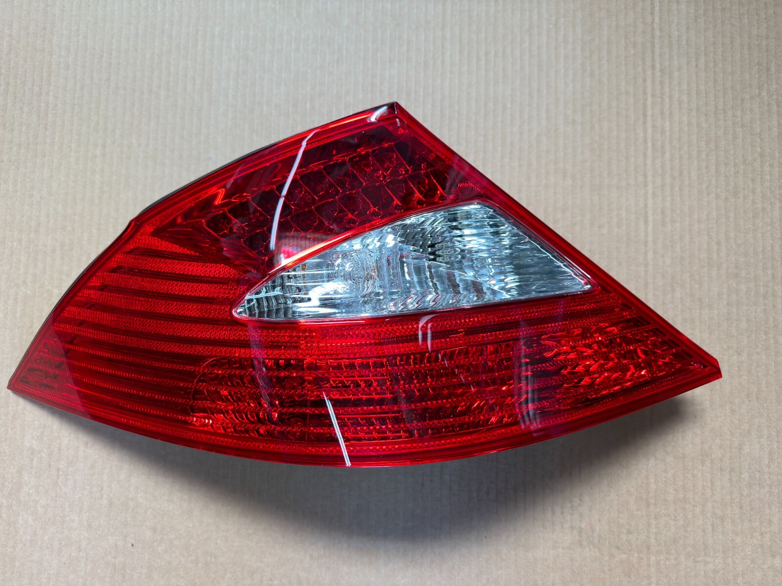 Mercedes-Benz W219 CLS-Class Genuine Taillight CLS500 CLS550 CLS55 AMG ...