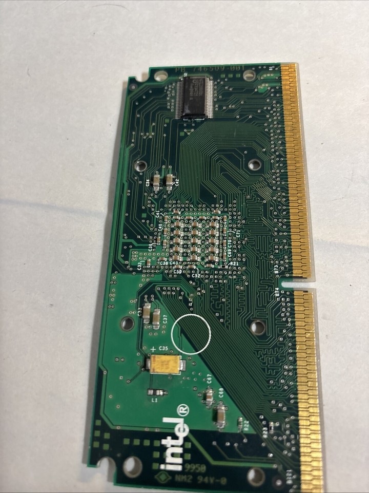 Vintage Intel Pentium III 700MHz SL3XX 3947A488 Slot 1 CPU Processor ...