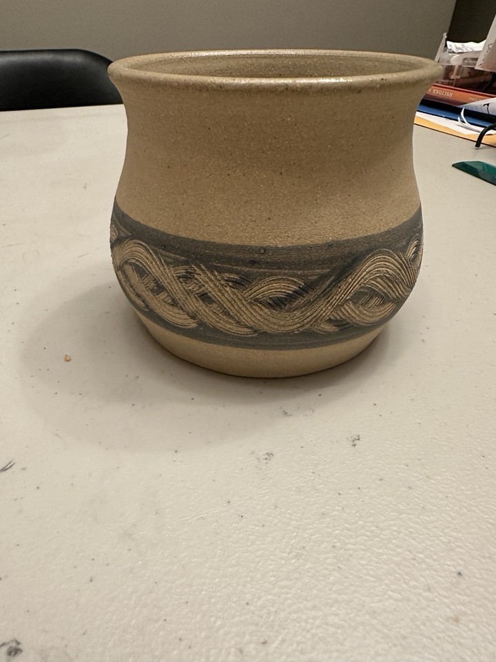 Beige Blue Pottery Flower Pot Signed Chipmunk 4” Tall | eBay UK