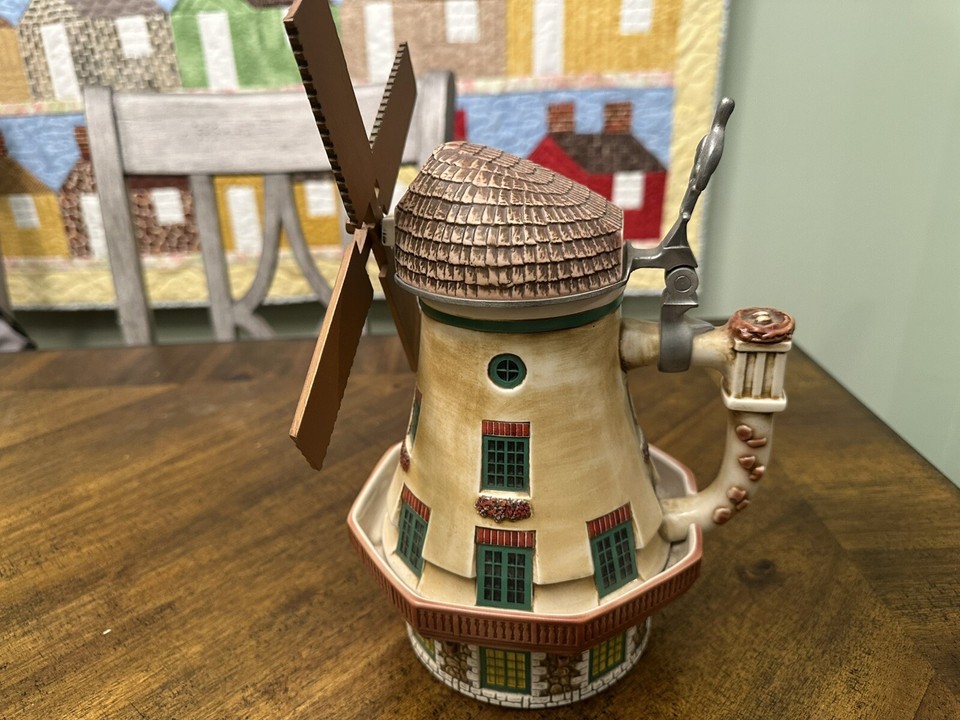 Anheuser-Busch Collectors Club Members Only Stein 2002 "Bevo Mill" CB22 ...