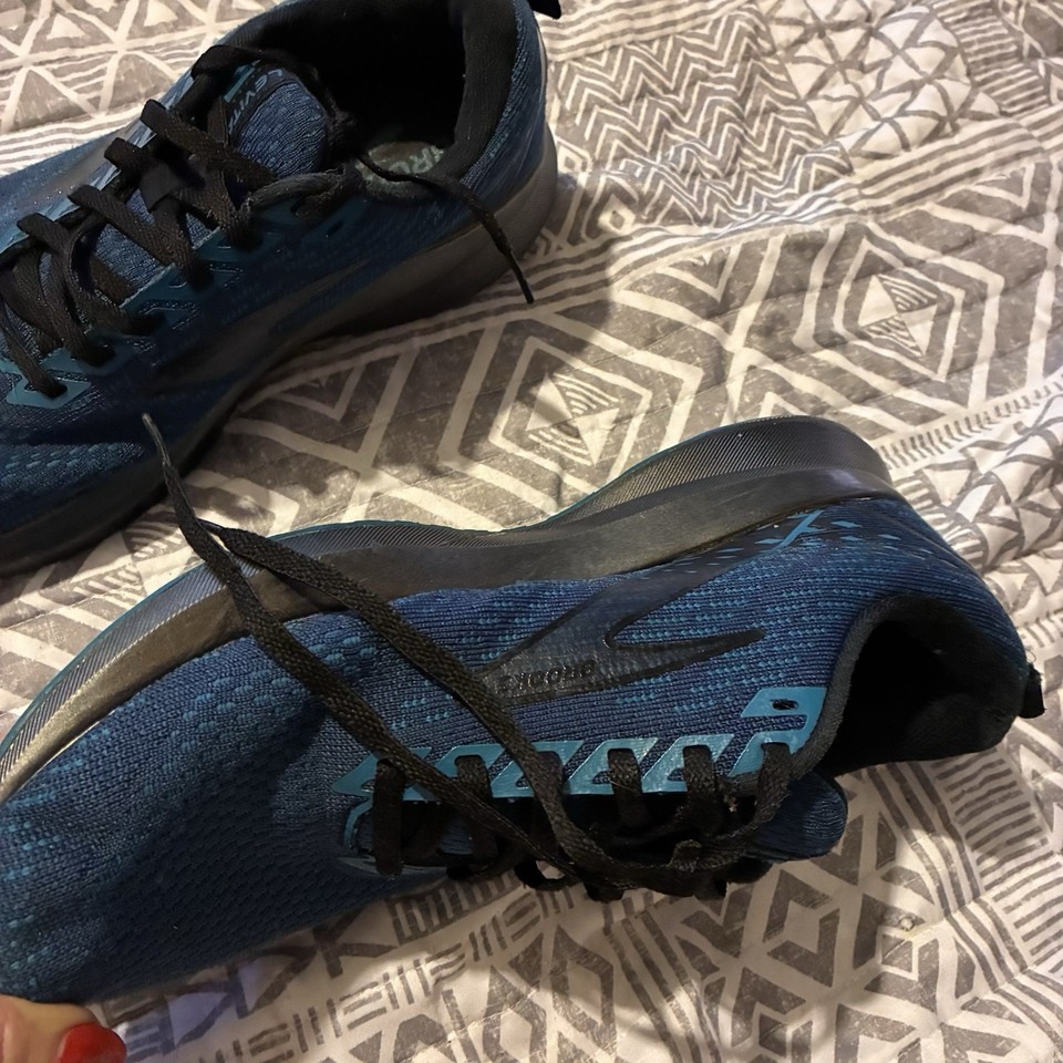 Mens Size 9 Brooks Levitate Blue And Black | eBay