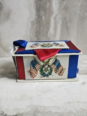 Casey Mack for Bethany Lowe Americana Forth of July Covered Box | eBay