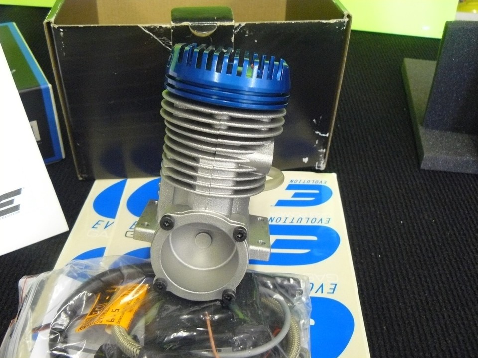 EVOLUTION 26cc GX 2 STROKE GAS RC AIRPLANE ENGINE W/MUFFLER MINT COND ...
