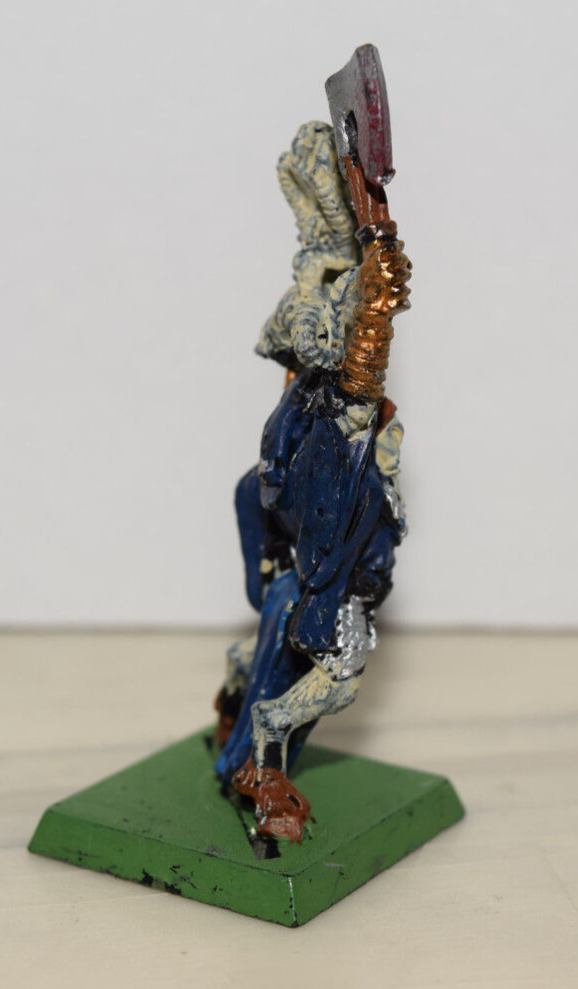Warhammer Chaos Beastmen Shaman : Beastman Shaman with Axe and Staff | eBay