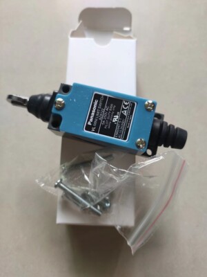 Panasonic AZ8122 One New VL MINI Limit Switch Free Shipping | eBay