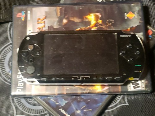 Sony PlayStation PSP 1000/2000/3000 Console with Charger/New Battery ...
