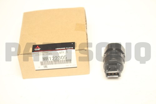 MR122305 Genuine Mitsubishi SENSOR,VEHICLE SPEED | eBay Australia