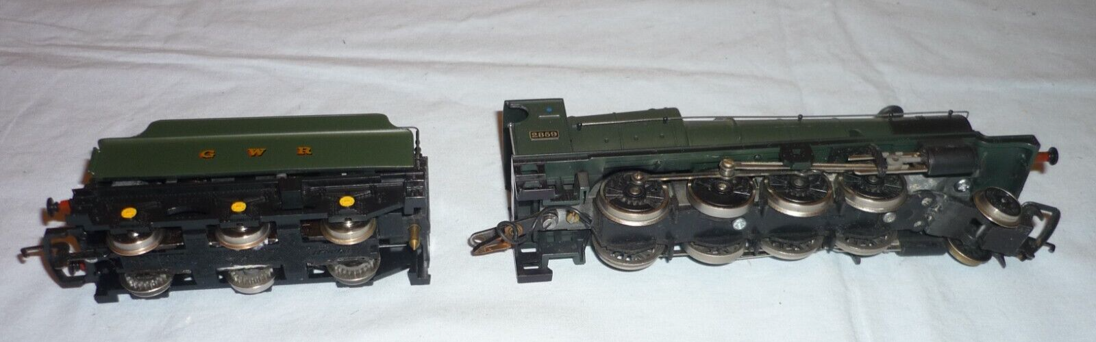 Hornby 00 R532 GWR 2800 Class 2-8-0 Locomotive 2859 for sale online | eBay