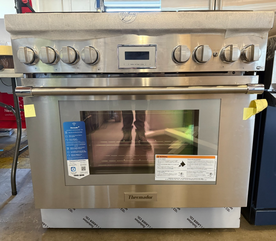 Thermador PRG366WH 36" Pro Harmony Stainless Steel Gas Range – Display ...