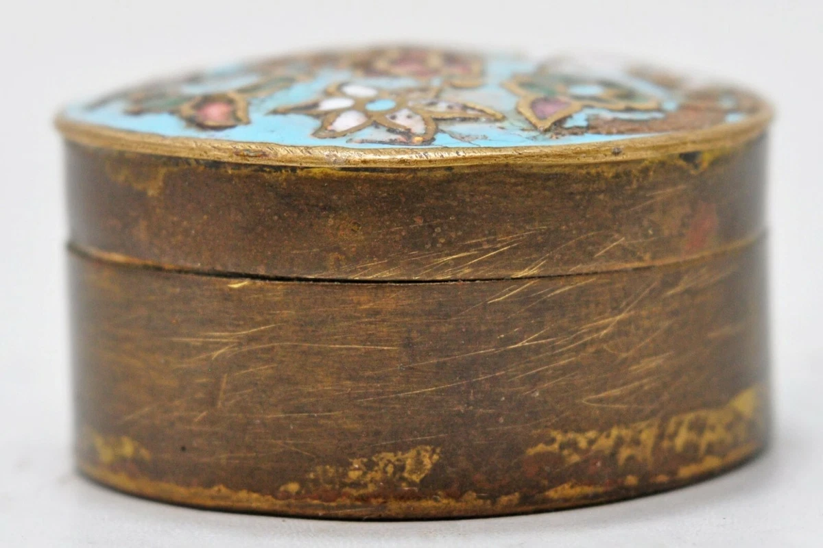 Vintage Pill Boxes Antiques