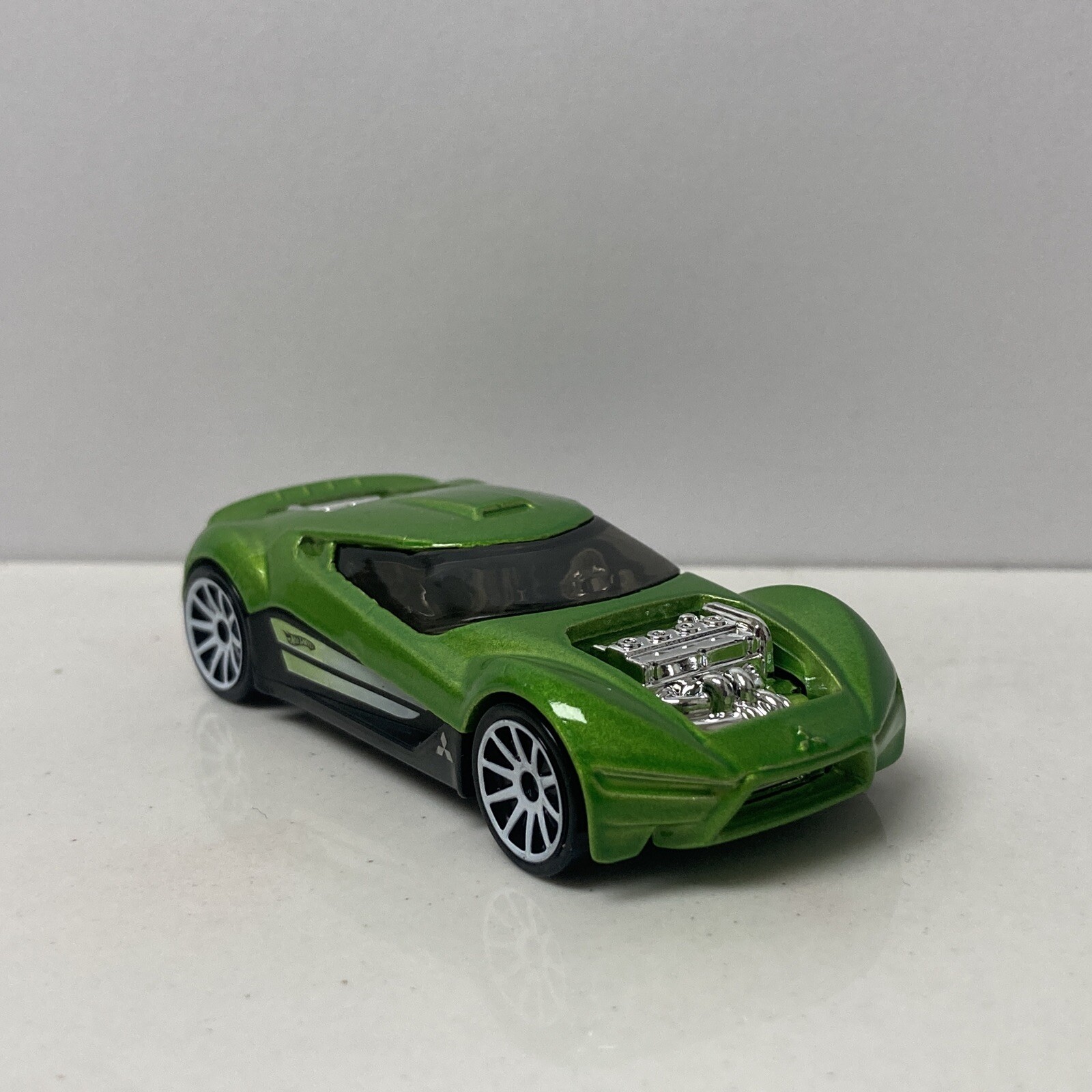 2007 07 Mitsubishi Double Shotz Collectible 1/64 Scale Diecast Diorama ...