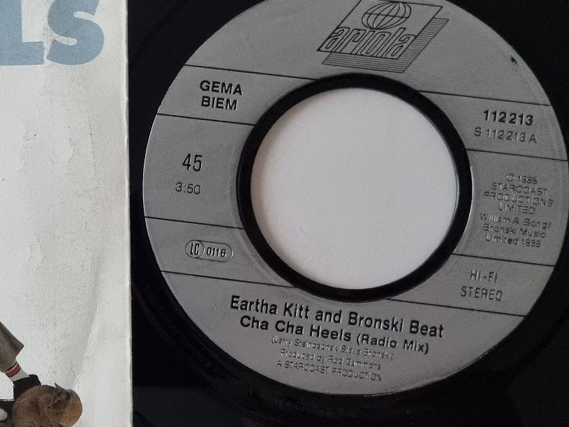 Eartha Kitt and Bronski Beat - Cha Cha Heels (Radio Mix) 7'' Vinyl ...