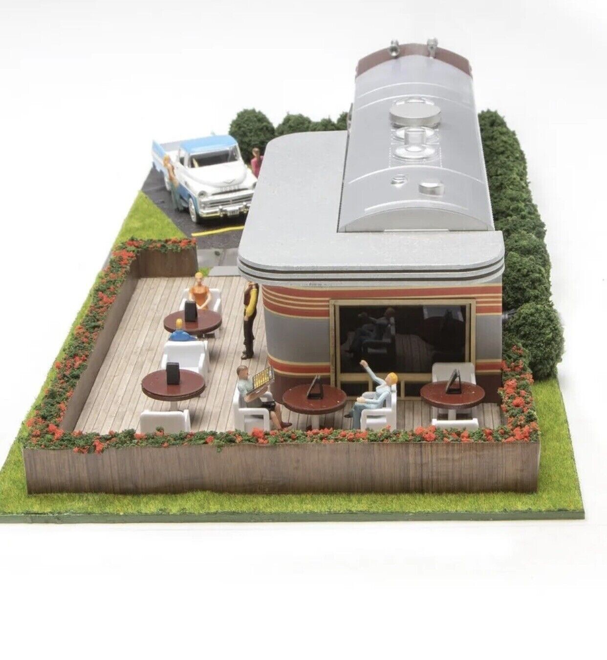 MENARDS ROCKET DINER CITY BUILDING ACCESSORY SMOKING! O GAUGE O SCALE ...