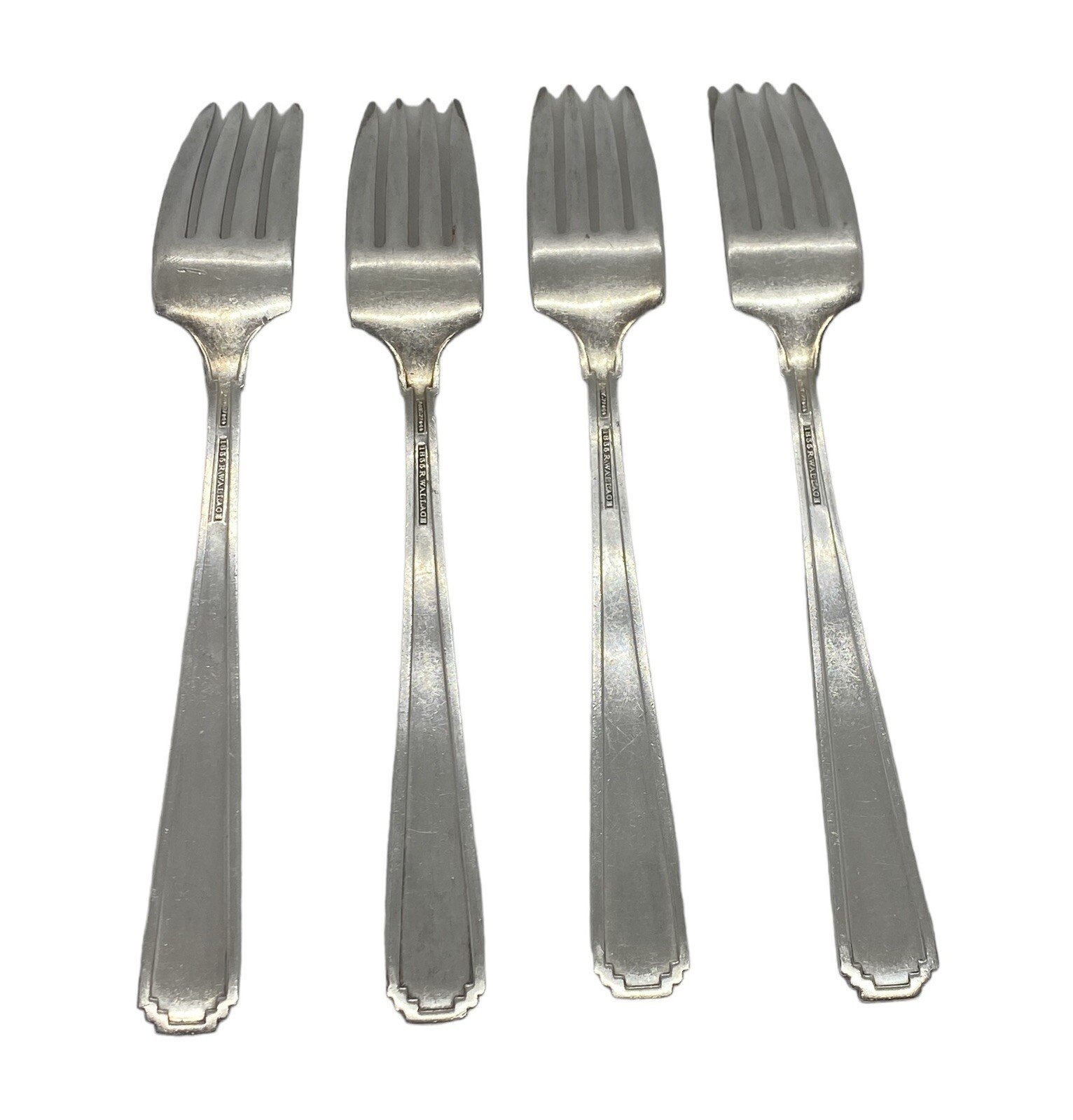 1835 R. Wallace Mode Pattern 1930 Glossy Silverplate Four 7 5/8” Dinner ...