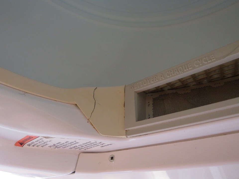 GE Unitized Space maker Stacked Washer/Electric 220 Volt Dryer Combo ...