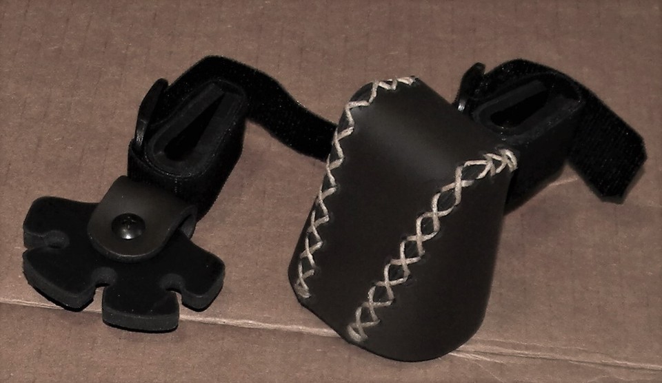 EFA 3 Arrow Cherokee Bow Quiver for Traditional Archery Longbow or ...