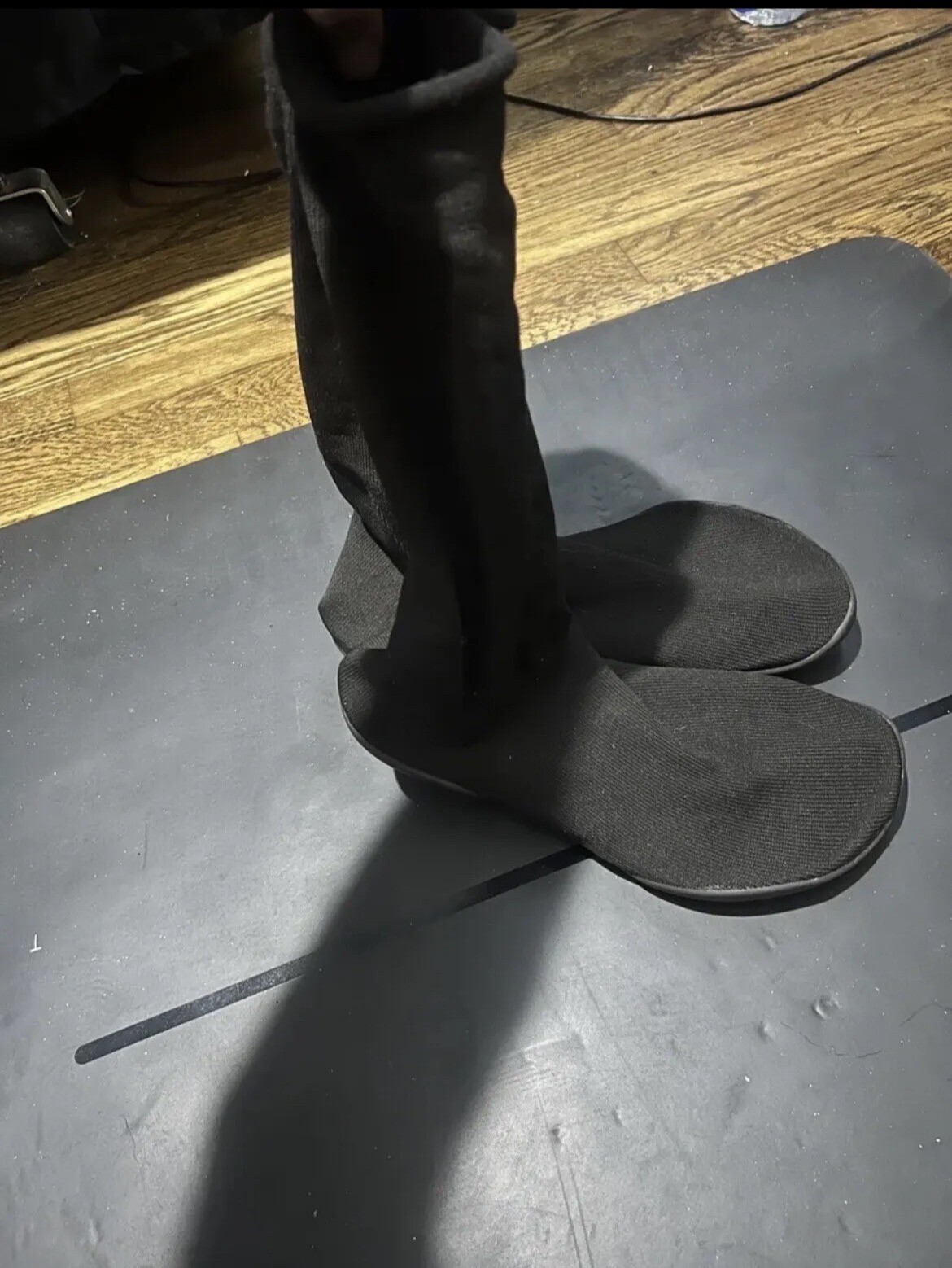 Size 1 - Yeezy Pod Black - YZYPODBLK, US 6-8.5 PREORDER NEW Kanye West ...