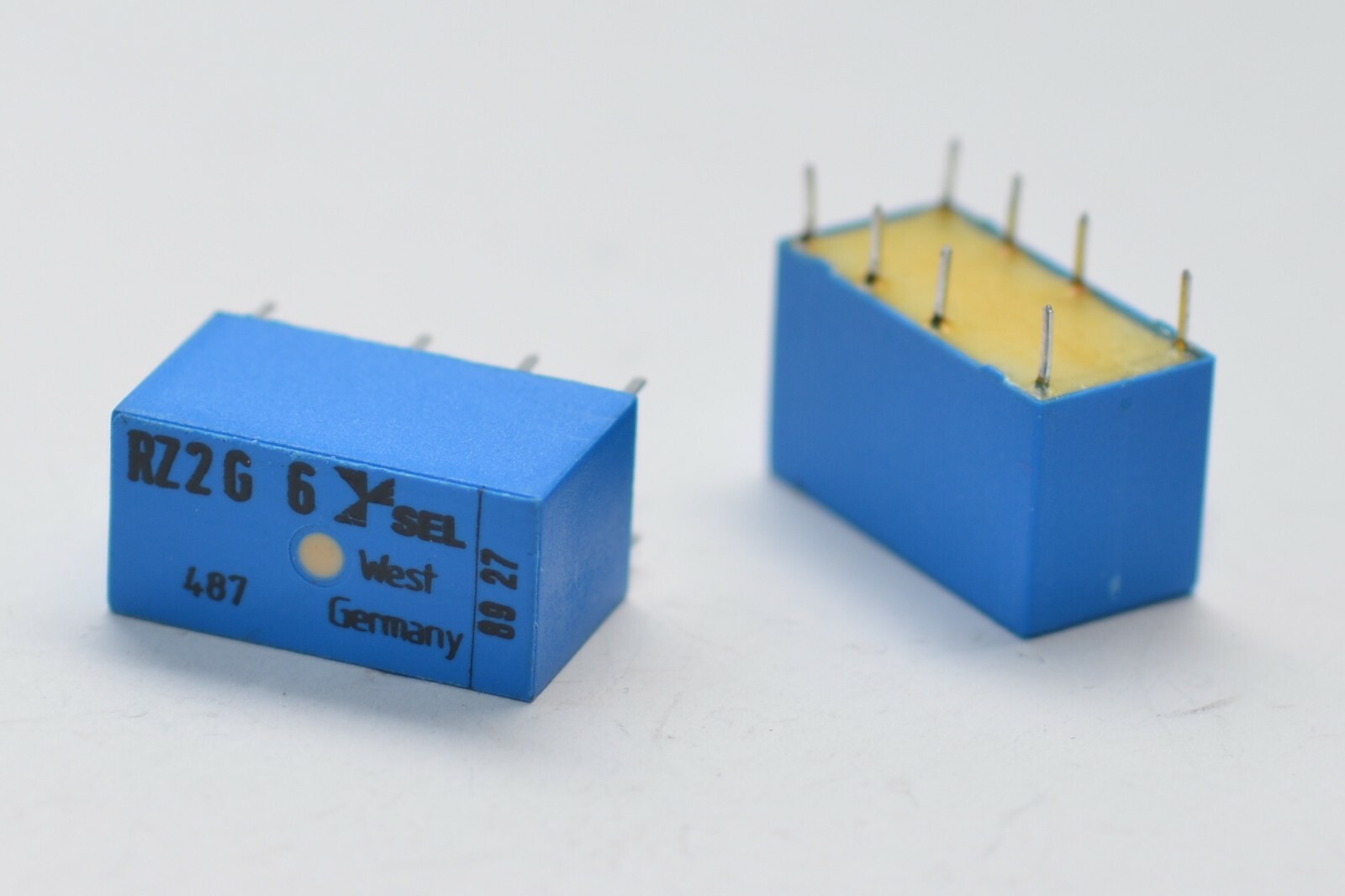 Miniatur-Relais ITT SEL Typ RZ2 G6, 6 VDC / 5 A / 2x UM, Print-Relay ...