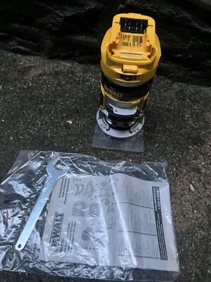 DEWALT DCW600B 20V MAX XR Cordless Compact Router - Tool Only ...