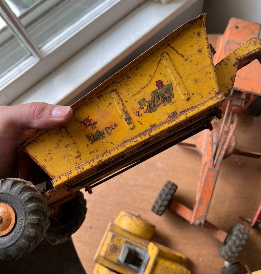 Vintage Marx Lumar Earth Hauler Pressed Steel Loader Truck Vehicle Toy ...